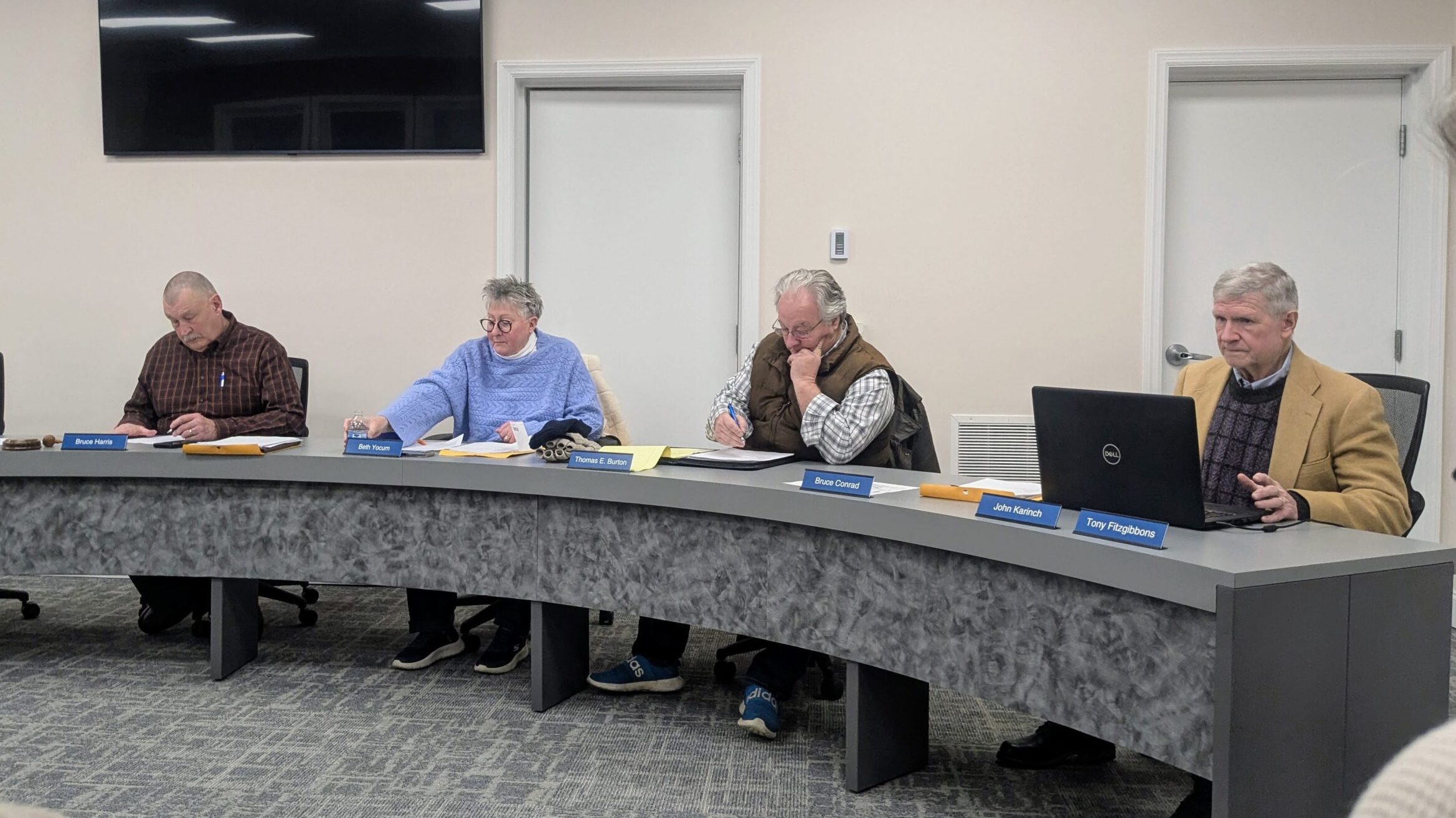 Cornwall Borough council hears debate over Spring Hill Acres access - LebTown